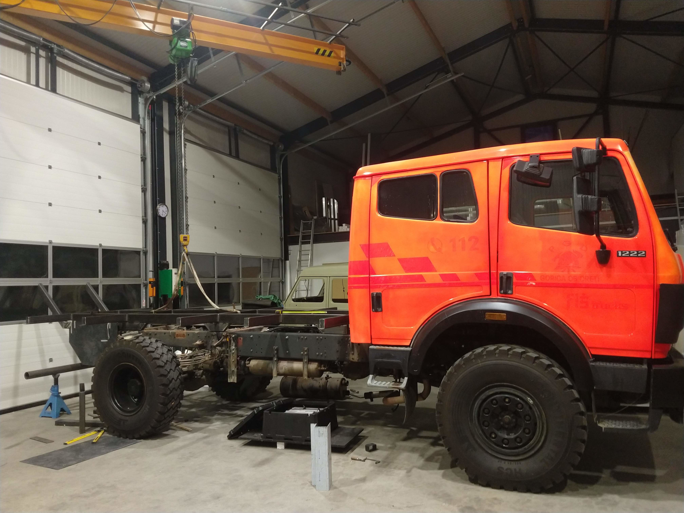 Mercedes 1222 | Doncamp